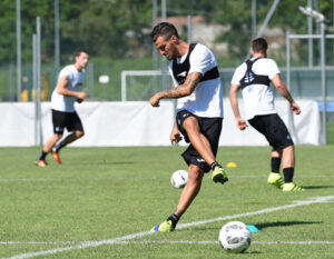 Bekkenscheefstand Malalignment syndrome – voetballer - Care 2 Live